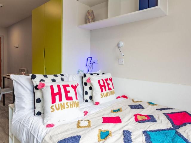 Silver Plus Studio at The Barn, 1. Studio to rent £1,179 pcm £272 pw