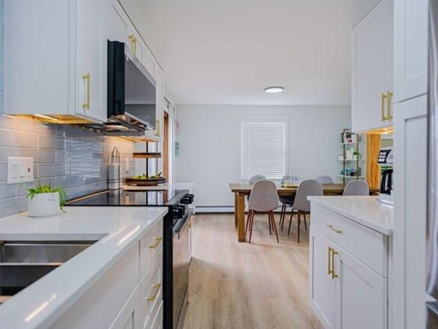 Silver Rd Unit,everett, Condo For Sale