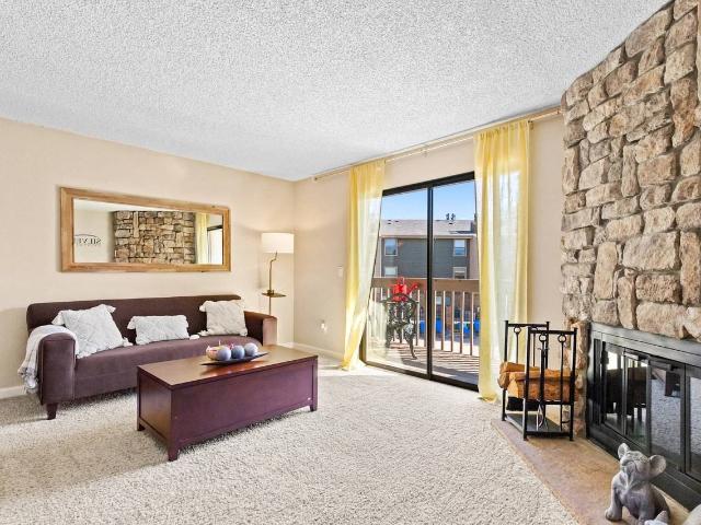 Silver Reef 2 Bedroom Apartment for Rent at 12419 W 2nd Pl, Lakewood, CO 80228 Union Square