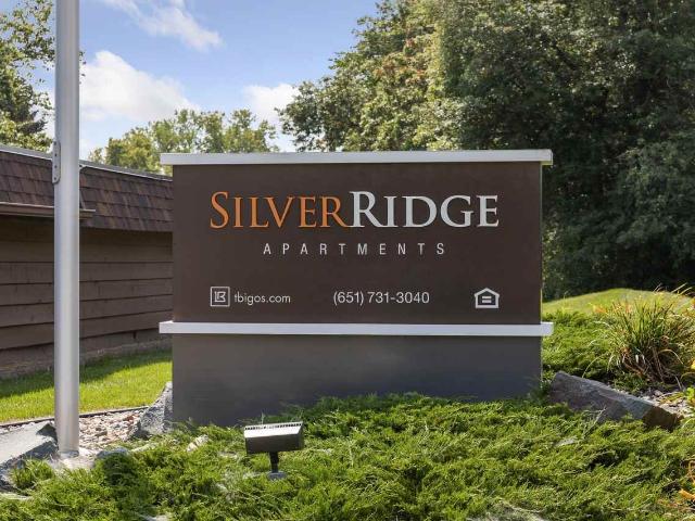 Silver Ridge 1 Bedroom Apartment for Rent at 2330 Stillwater Ave E, Maplewood, MN 55119 Maplewood Oakdale