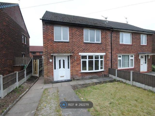 Silverdale Avenue, Wigan WN2, 3 bed semi detached house to rent, £895 pcm | PrimeLocation