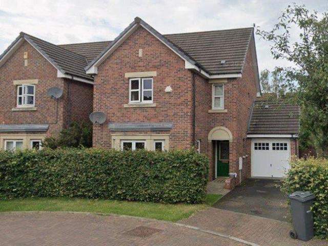Silverknowes Eastway, Edinburgh, EH4 4 bed detached house to rent £1,900 pcm £438 pw