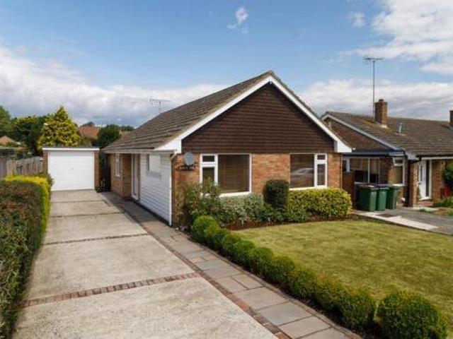 Silverlands Road, Lyminge, 3 Bedroom Detached