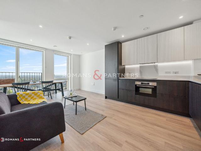 Silverleaf House, Acton W3, 1 bed flat to rent, £2,200 pcm | PrimeLocation