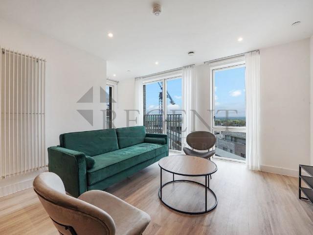 Silverleaf House, Heartwood Boulevard W3, 1 bed flat to rent, £2,150 pcm | PrimeLocation
