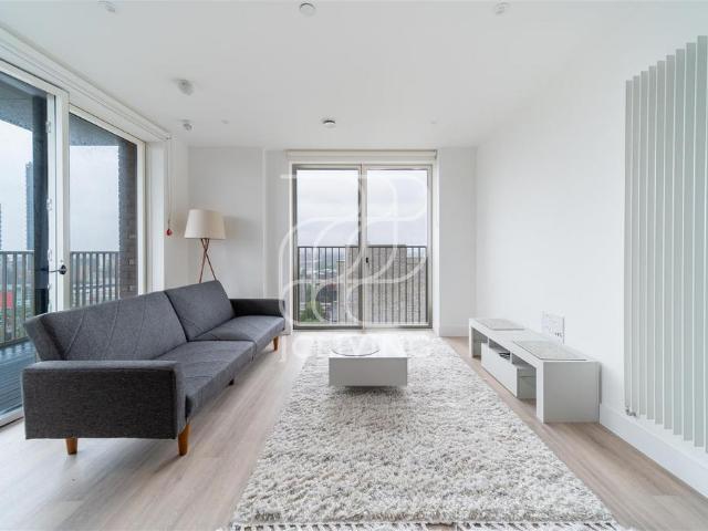 Silverleaf House, London 1 bed flat to rent £2,167 pcm £500 pw