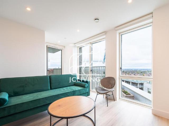 Silverleaf House, W3 1 bed flat to rent £2,301 pcm £531 pw