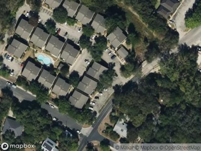 Silvermine Dr Apt 103