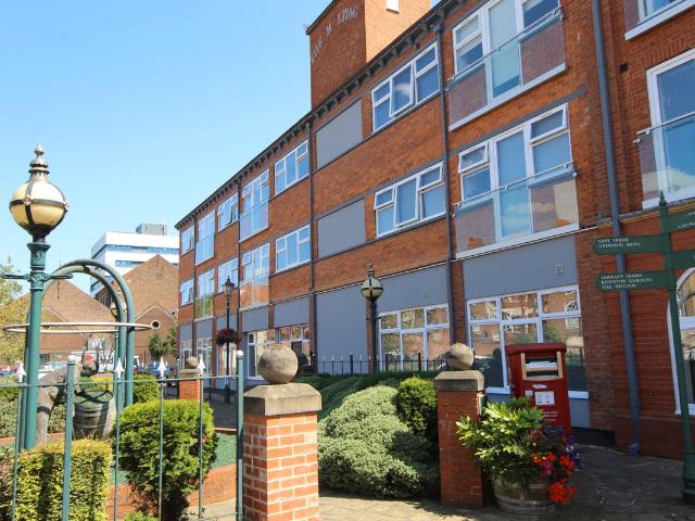 Silvester Street, City Centre, Hull HU1, 1 bed flat to rent, £825 pcm | PrimeLocation
