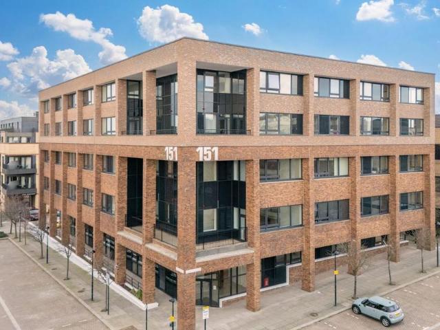 Silbury Boulevard, Technology House, MK9 1 bed flat to rent £1,125 pcm £260 pw