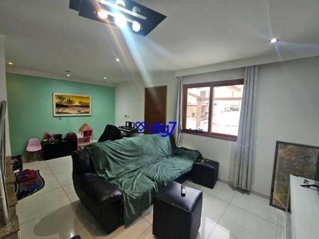 Silenciosa casa de condomínio na Granja