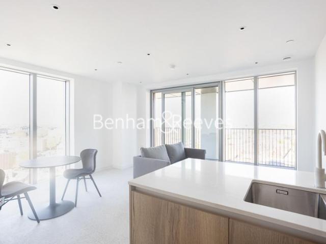 Silk District, Whitechapel E1 1 bed apartment to rent £2,383 pcm £550 pw