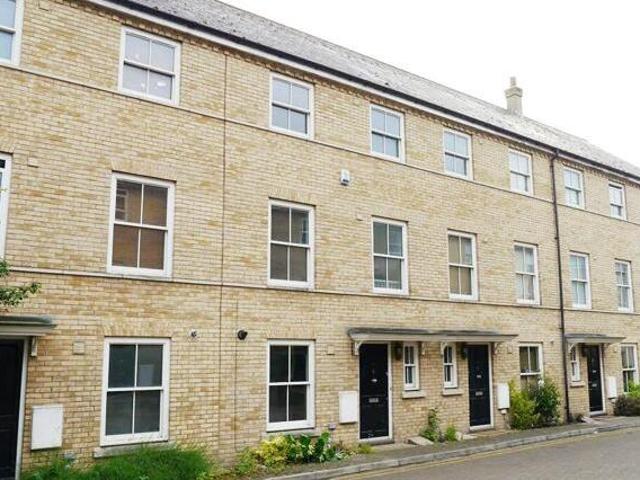 Silk Street, Ipswich, 4 Bedroom Town