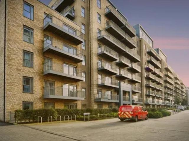 Silkfield Road, The Hyde, London, NW9 6QT, United Kingdom | 2 bed apartment for rent #165745136 | Rentberry