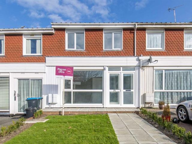 Silkham Road, Oxted RH8, 3 bed terraced house to rent, £1,850 pcm | PrimeLocation