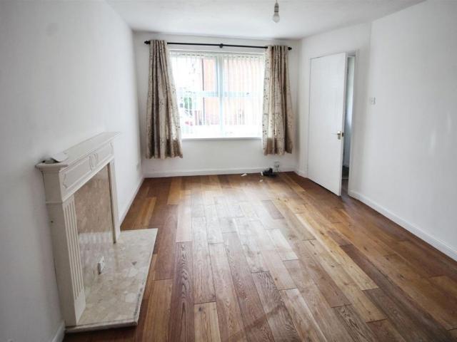 Silkstone Court, Leeds