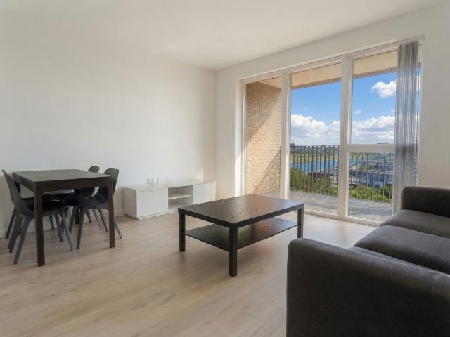Silley Weir Promenade, London E16, 1 bed flat to rent, £1,850 pcm | PrimeLocation
