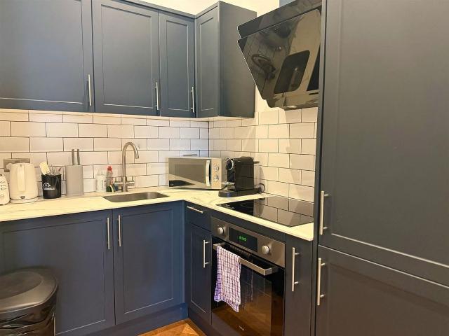 Sillwood Terrace, Brighton BN1, Studio to rent, £1,250 pcm | PrimeLocation