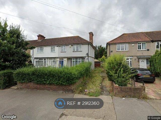 Sipson Road, West Drayton UB7, 4 bed end terrace house to rent, £2,500 pcm | PrimeLocation