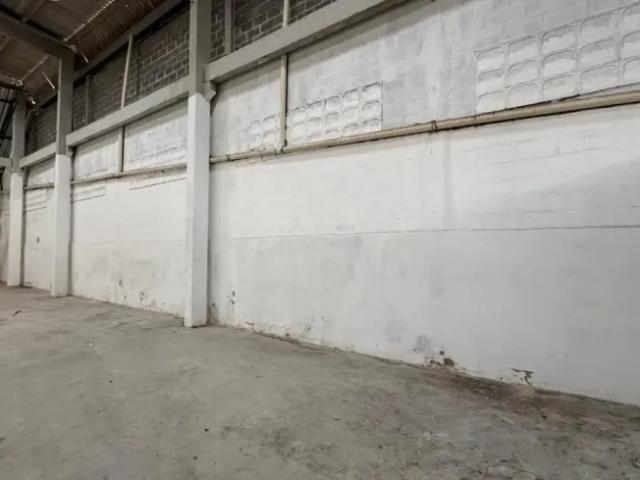 Siqueira aluga: pavilhão / galpão em boa viagem com 450m²