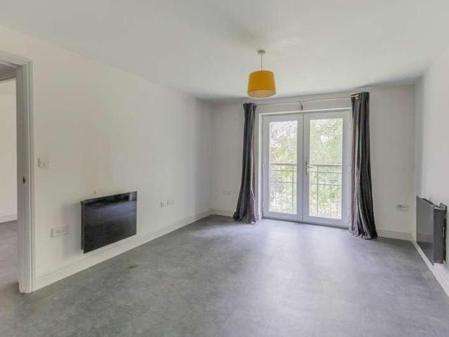 Sir Bernard Lovell Road, Malmesbury, SN16