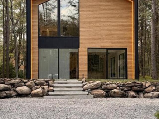 Sir Gawain, Blakeslee, Home For Sale