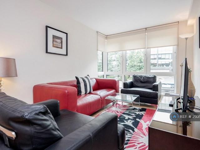 Sir John Lyon House, London, EC4V 1 bed flat to rent £2,600 pcm £600 pw