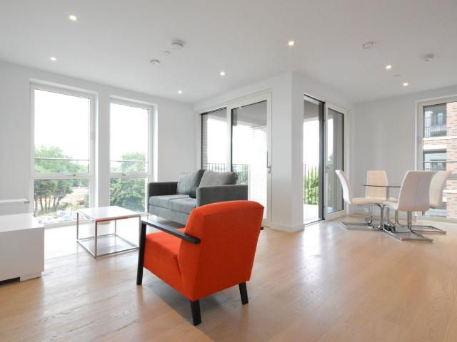 Sir John Soane Apartments, Elephant & Castle SE17, 2 bed flat to rent, £3,100 pcm | PrimeLocation