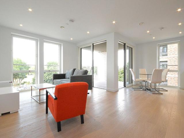 Sir John Soane Apartments, Elephant & Castle SE17, 2 bed flat to rent, £3,100 pcm | PrimeLocation