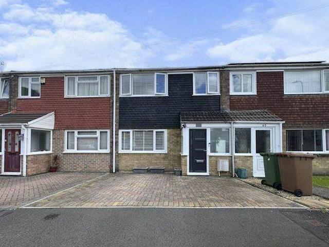 Sir Stafford Close, Parc Avenue, 3 Bedroom Terraced