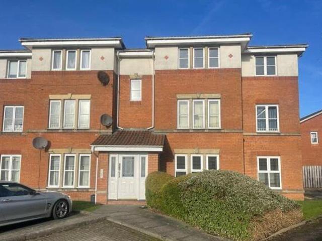Sir William Wallace Court, Larbert, 2 Bedroom Flat
