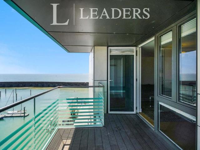 Sirius, 6 The Boardwalk, Brighton, BN2 2 bed flat to rent £1,775 pcm £410 pw