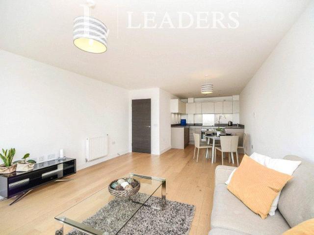 Sirius, 6 The Boardwalk, Brighton, BN2 2 bed flat to rent £1,850 pcm £427 pw