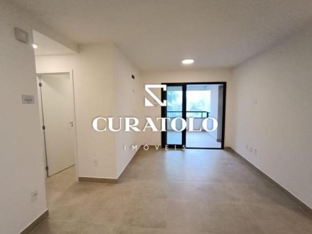 SIRIUS PATRIANI Viva o conforto e o luxo na Vila Bastos, Santo André: Apartamento em obras com 3 s