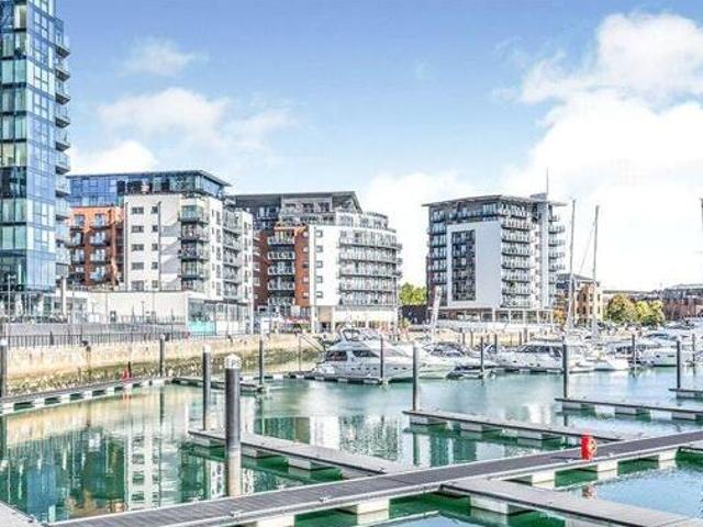 Sirocco, Channel Way, 2 Bedroom Apartment
