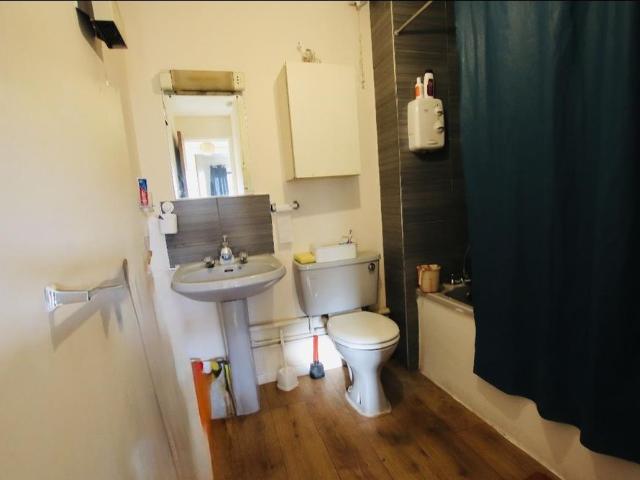 Siskin Court, NW9 5BR, Colindale