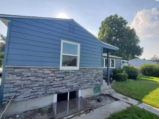 Site Built Owned Lot, 1 Story W/Basement Richland, WA 82 Ho.