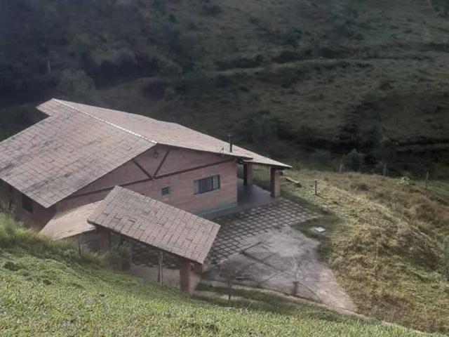 SITIO 41.000 M² CASA 3 DORMS MOBILIADA EM JOANÓPOLIS * *