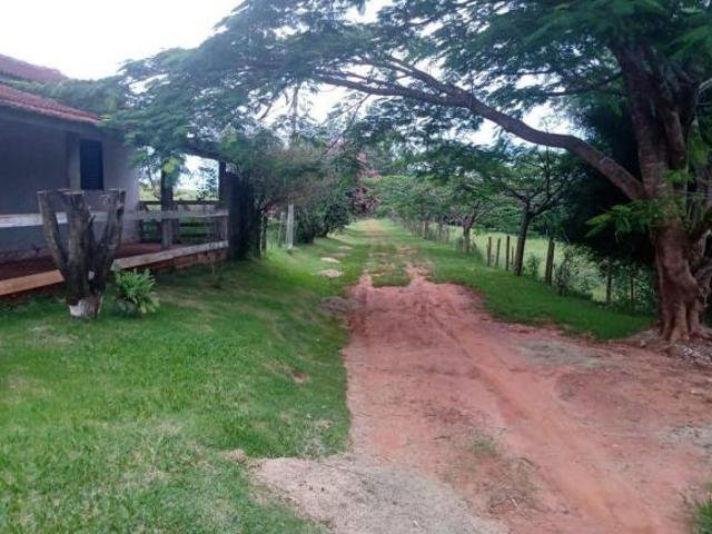 Sítio 5 Alqueires Nobre,Otima Localização,Muitas Benfeitorias,Casa Simples,Chalé 1 wc,Dorms,Cozinha