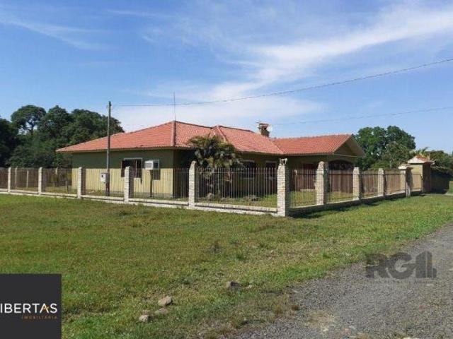 SÍTIO 8 ha 2.980 m² de extensão 5 dormitórios 2 vagas TRIUNFO RS