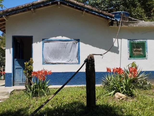 SÍTIO 90MIL METROS COM NASCENTE DE AGUÁ 2 CASAS