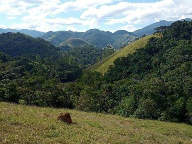 Sítio para venda em São Francisco Xavier, São José dos Campo