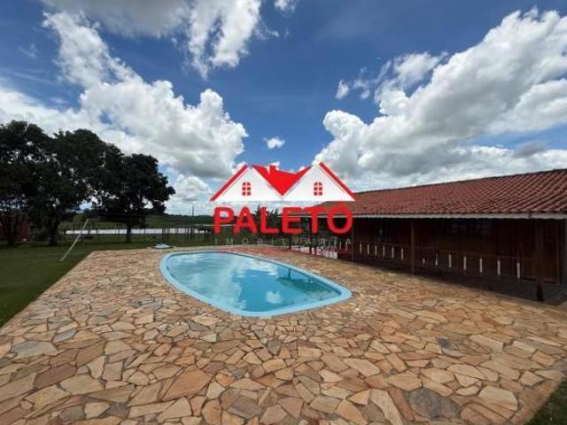 Sítio 1,36 alqueires com lago a venda na cidade de Porangaba interior de SP