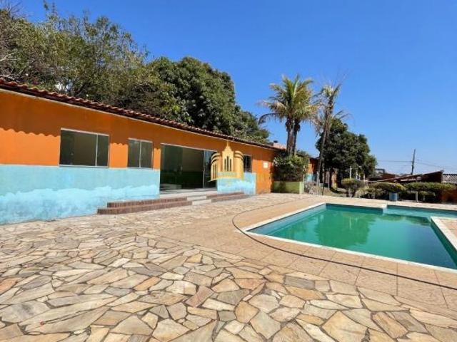 Sítio 1.440m² Novo Retiro Esmeraldas ? 4 Quartos, Piscina, Área Gourmet, Salão Festas, Casa Caseiro