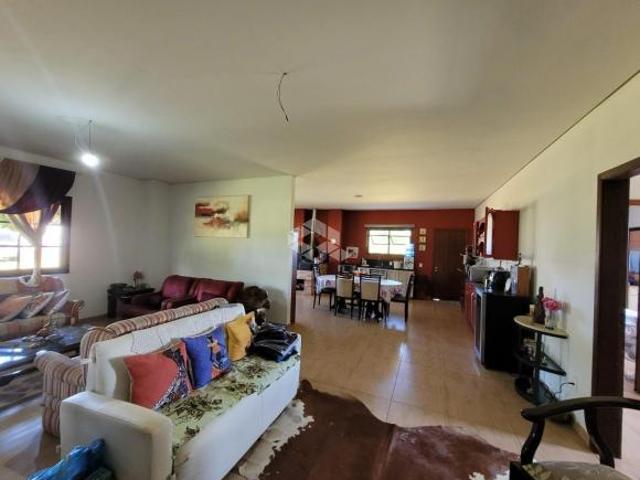 SÍTIO 20.000 m2 PRÓXIMO A GM, CASA COM 220 m2