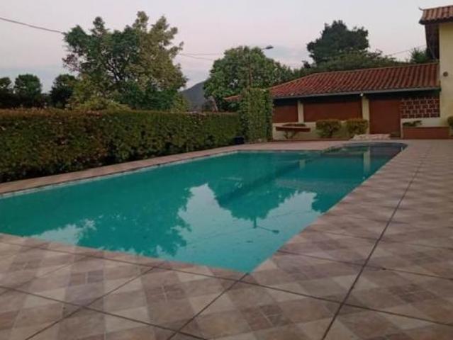 Sitio 27.000 m2 em São Joaquim de Bicas / MG