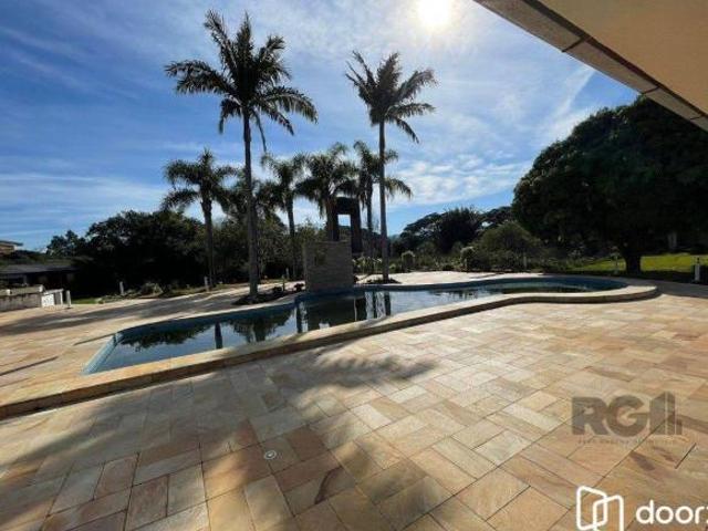 Sitio 2,0 hectares, 2 casas com suíte, 3 quartos, churrasqueira e garagem