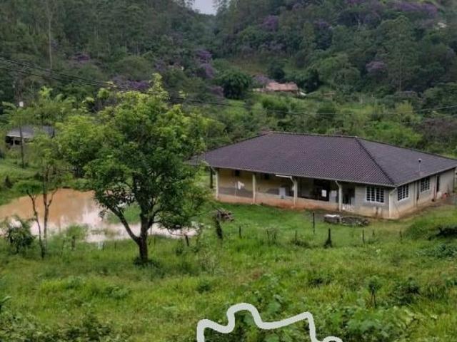 SÍTIO 2,8 ALQUEIRES EM MONTEIRO LOBATO !