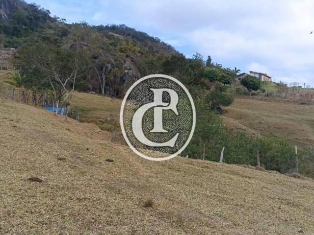 Sítio 37.000m² de Porteira fechada Em Paraibuna/SP