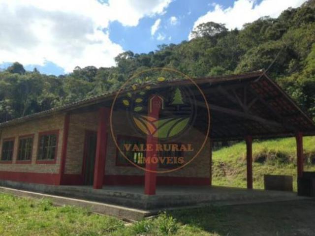 Sítio para venda em Centro, Paraibuna